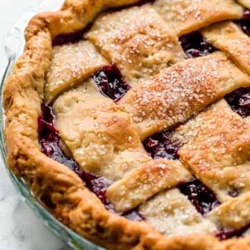 Cherries: season, varieties, ripeness indicators, and more