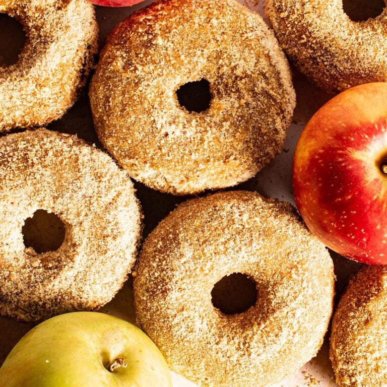 Apple cider donuts that taste like apples